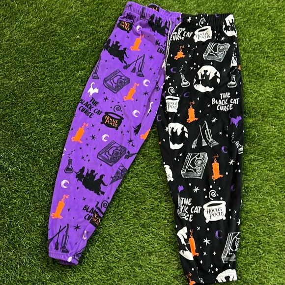 Disney | Intimates & Sleepwear | Disneys Hocus Pocus Fleece Pajama ...